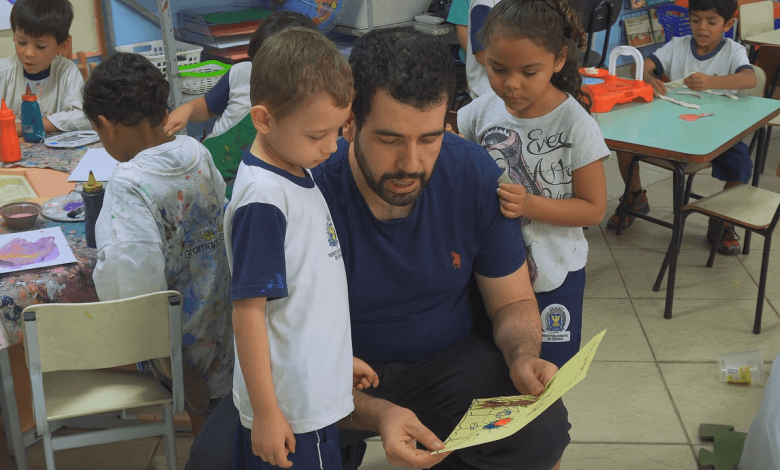 Professor na Educação Infantil: conheça os desafios e experiências – CONTEE
