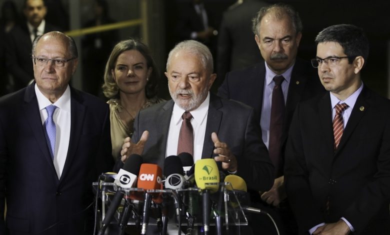 “Meu compromisso a partir de janeiro é fazer com que o país volte a ...