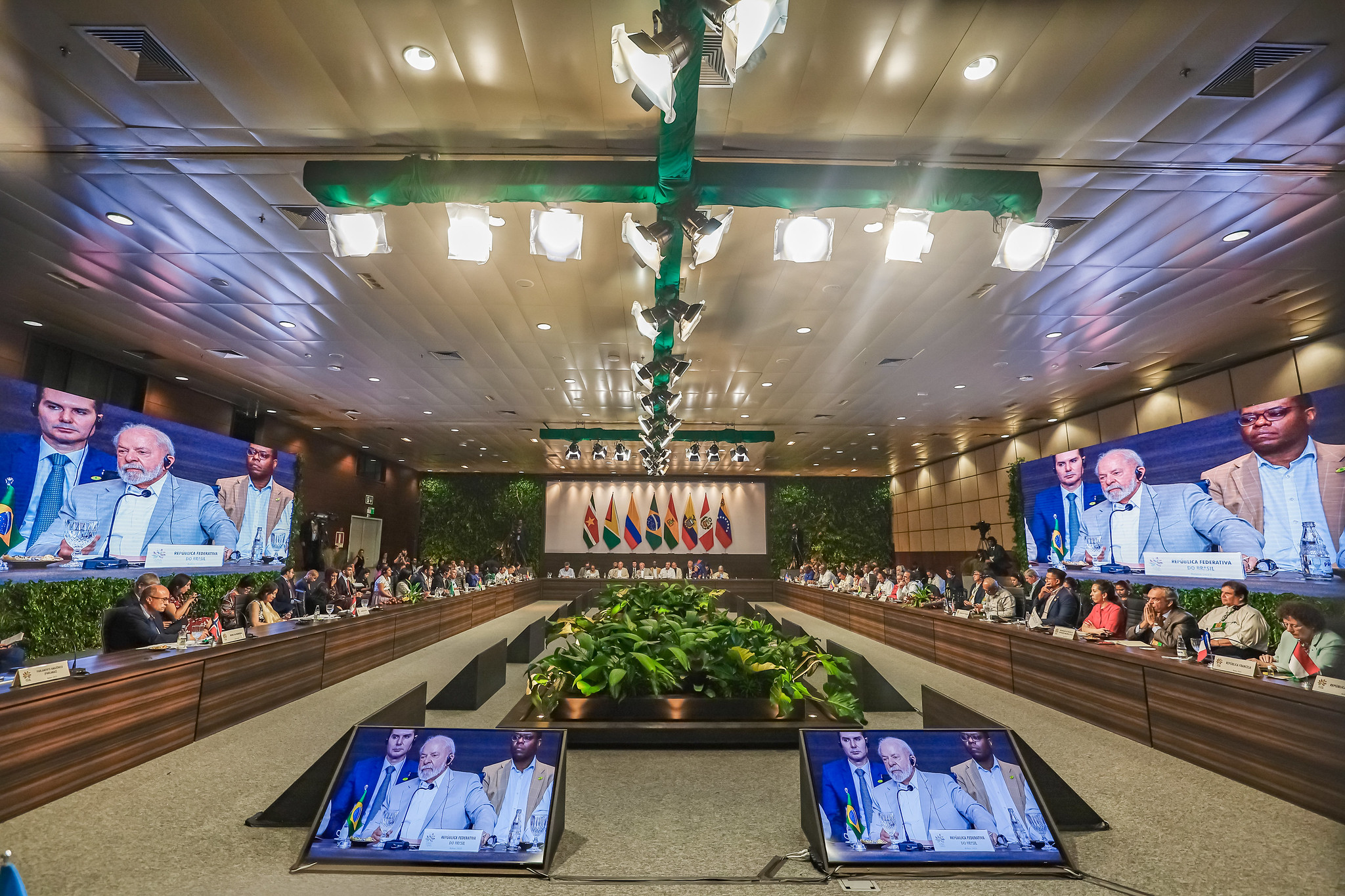 Lula encerra Cúpula Amazônica com apelo por mais financiamento – CONTEE